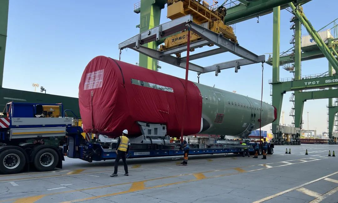 COSCO SHIPPING Delivers First Shipment of Airbus A321 Large Parts